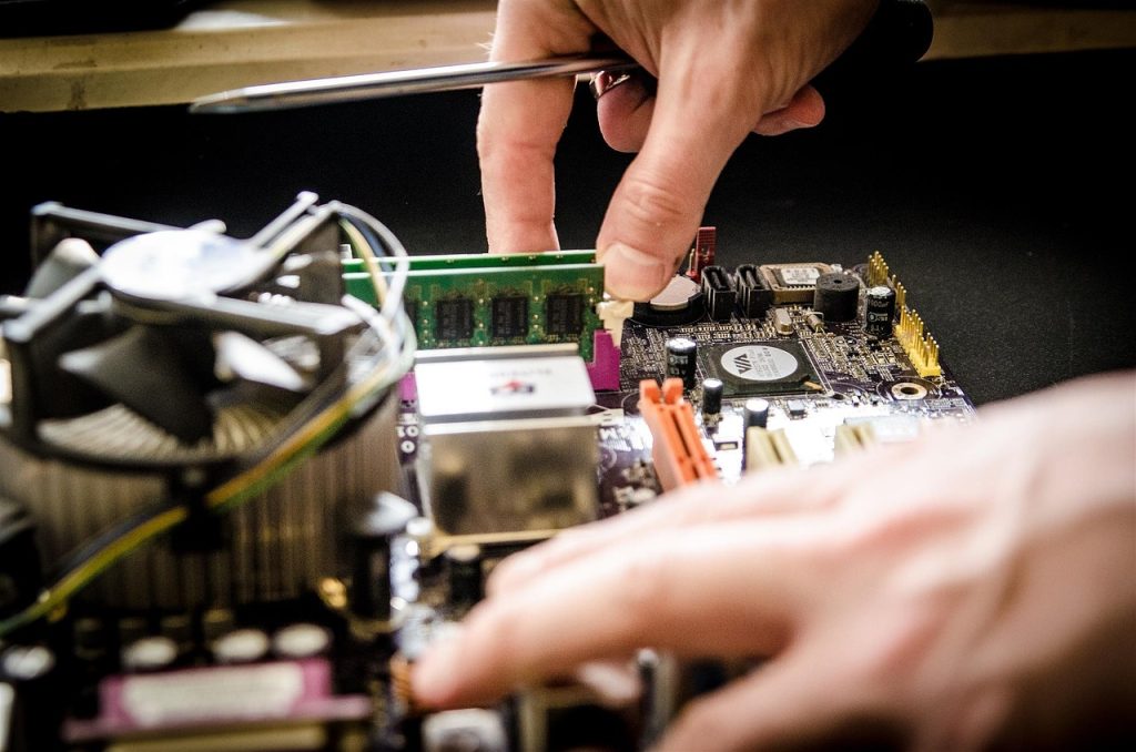 Voltage Regulator: Types, Working Principles, and Applications - DRex ...