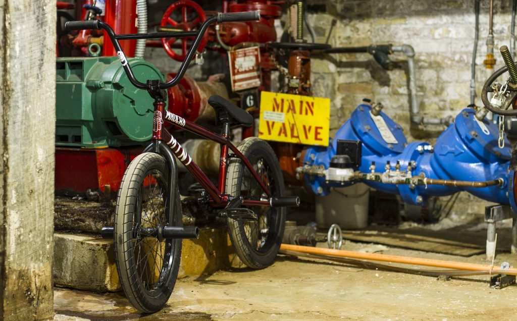 Understanding the Metal-Oxide-Semiconductor Field-Effect Transistor ...