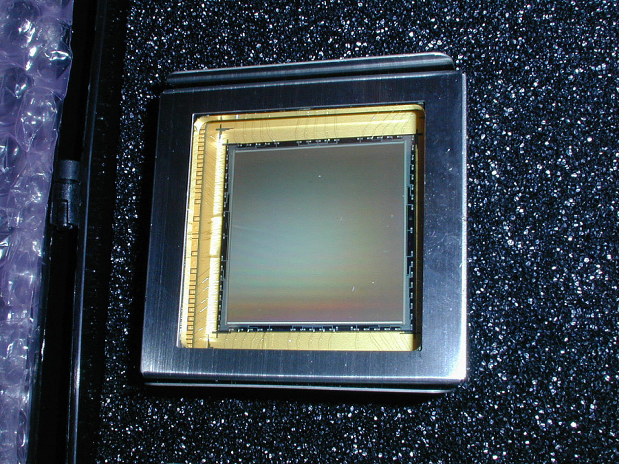 Understanding Charge-Coupled Devices (CCDs): How They Work and ...